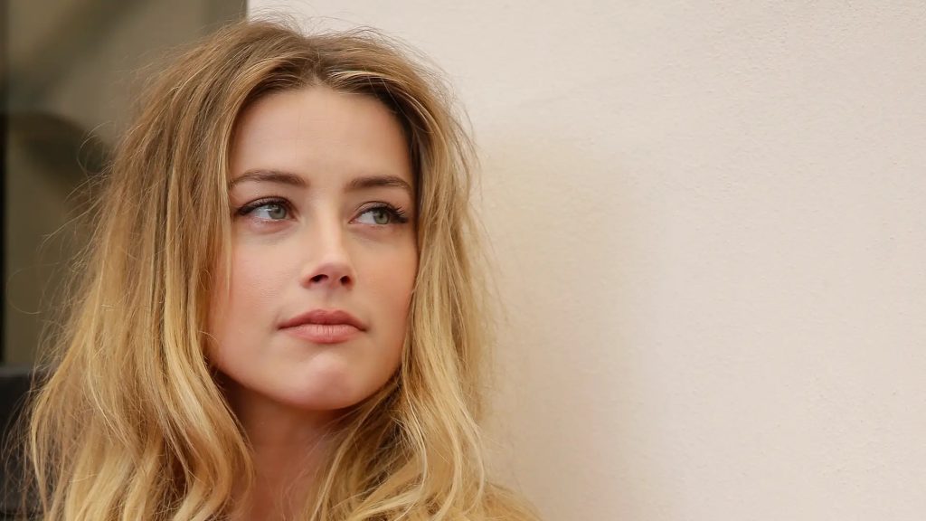 "This is why women don't speak out": Amber Heard Fans Go Batsh*t Crazy ...
