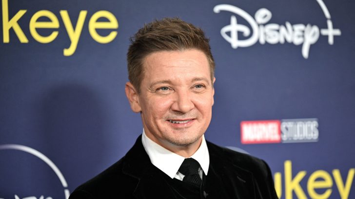 "Snowfall is no Joke": Hawkeye Actor Jeremy Renner Warned Fans Before ...