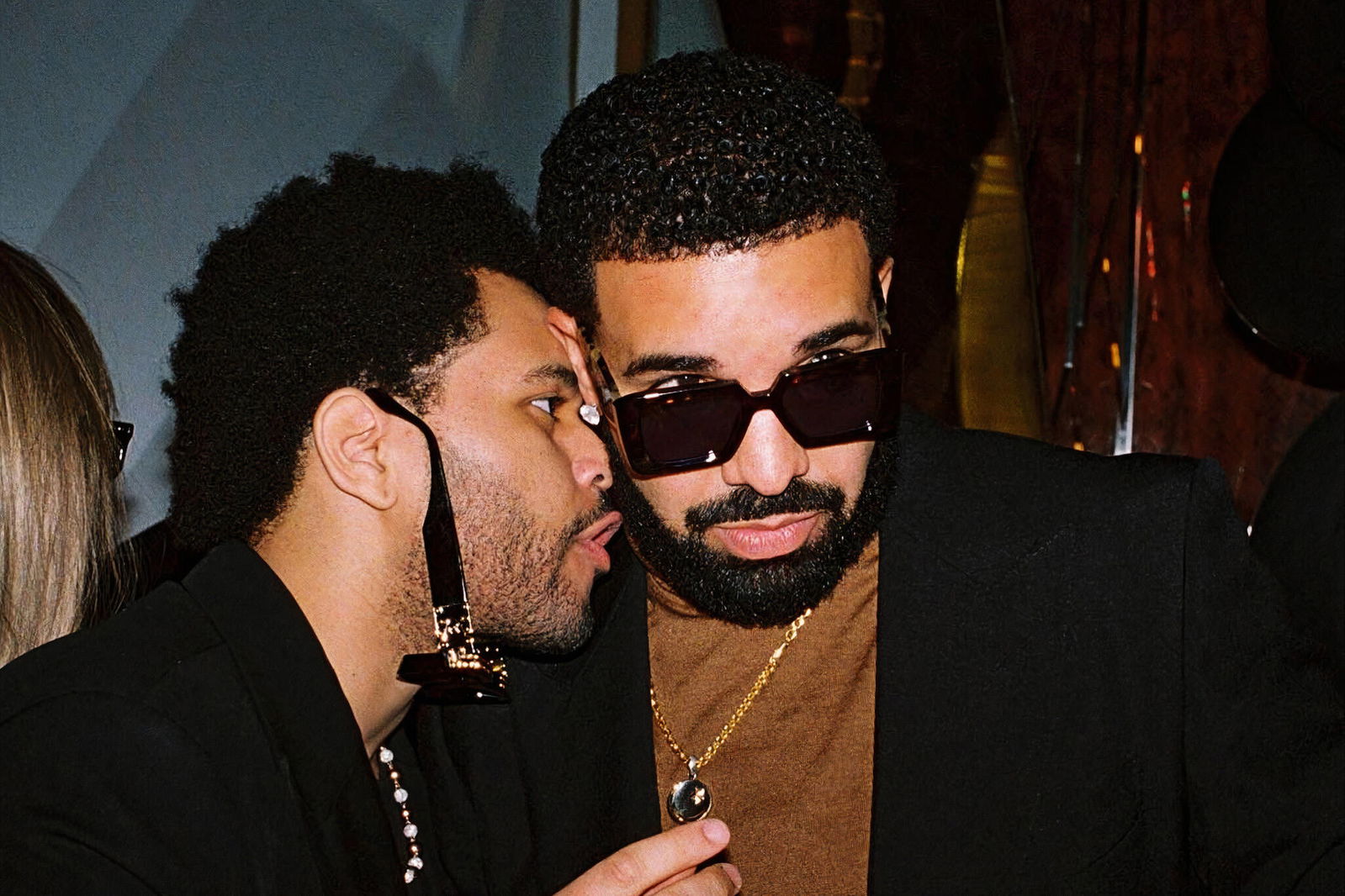 Universal Music Group Says AI That Made Drake, The Weeknd Song for Free ...