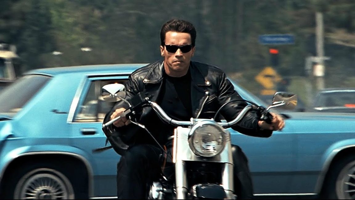 Arnold Schwarzenegger Refused to Give Up Despite Tearing the Skin Off ...