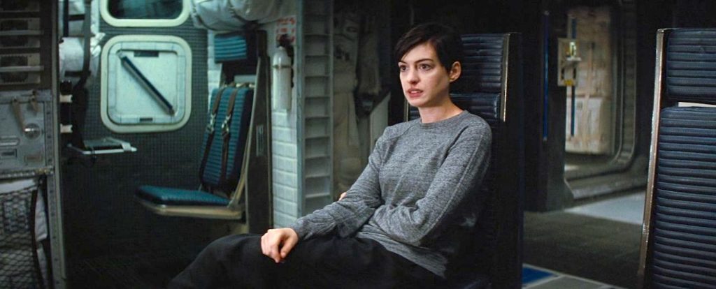 "I felt bad for anyone who had to talk to me": Anne Hathaway Knew She ...