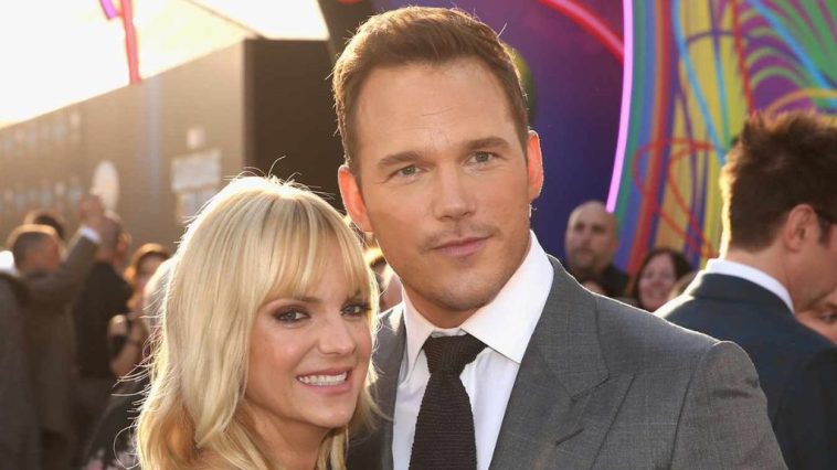 "While I’m in bed with Zach Quinto or Joel McHale": Anna Faris Was Uncomfortable to Shoot ...