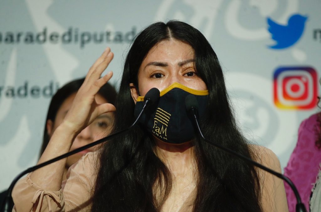 Tenoch Huerta’s Relationship With Alleged S-xual Assault Victim Maria ...