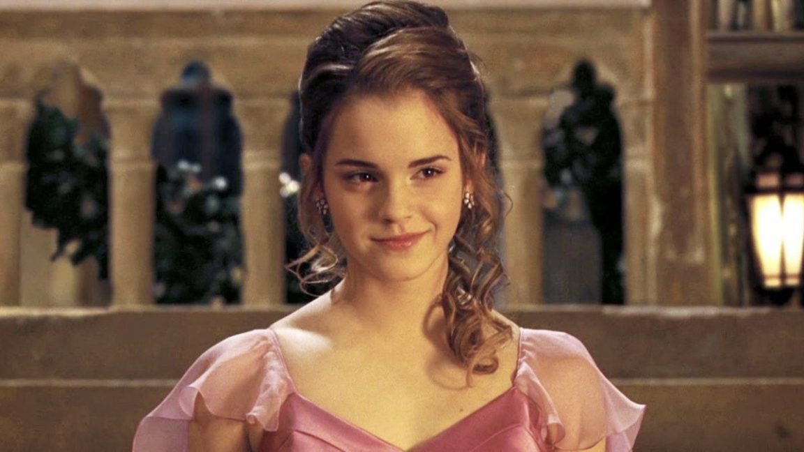 After Beauty and the Beast, Emma Watson Allegedly Killed Another $182M ...