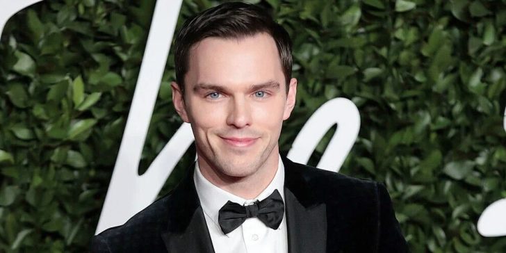 "Nicholas Hoult should be the next James Bond": After Losing Both ...