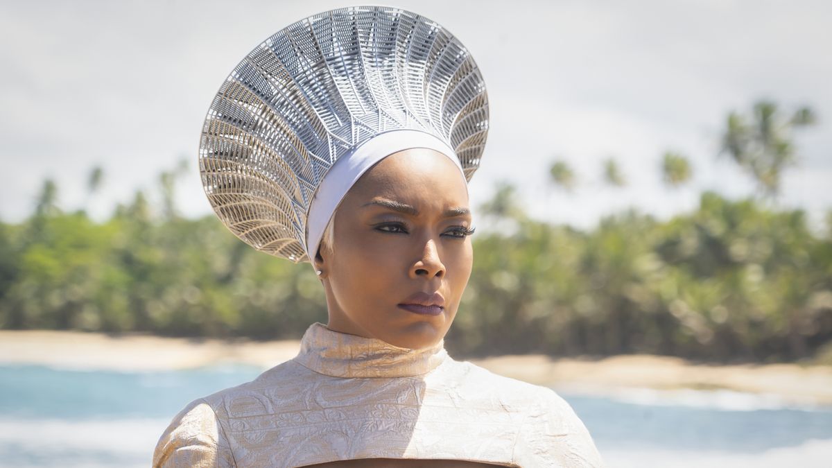 "Should've had minimum 2 Oscars right now": Fans Outraged As Black ...