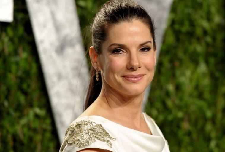 "Is that CGI? No": Sandra Bullock Forced to Hand-pick Leeches Out of ...