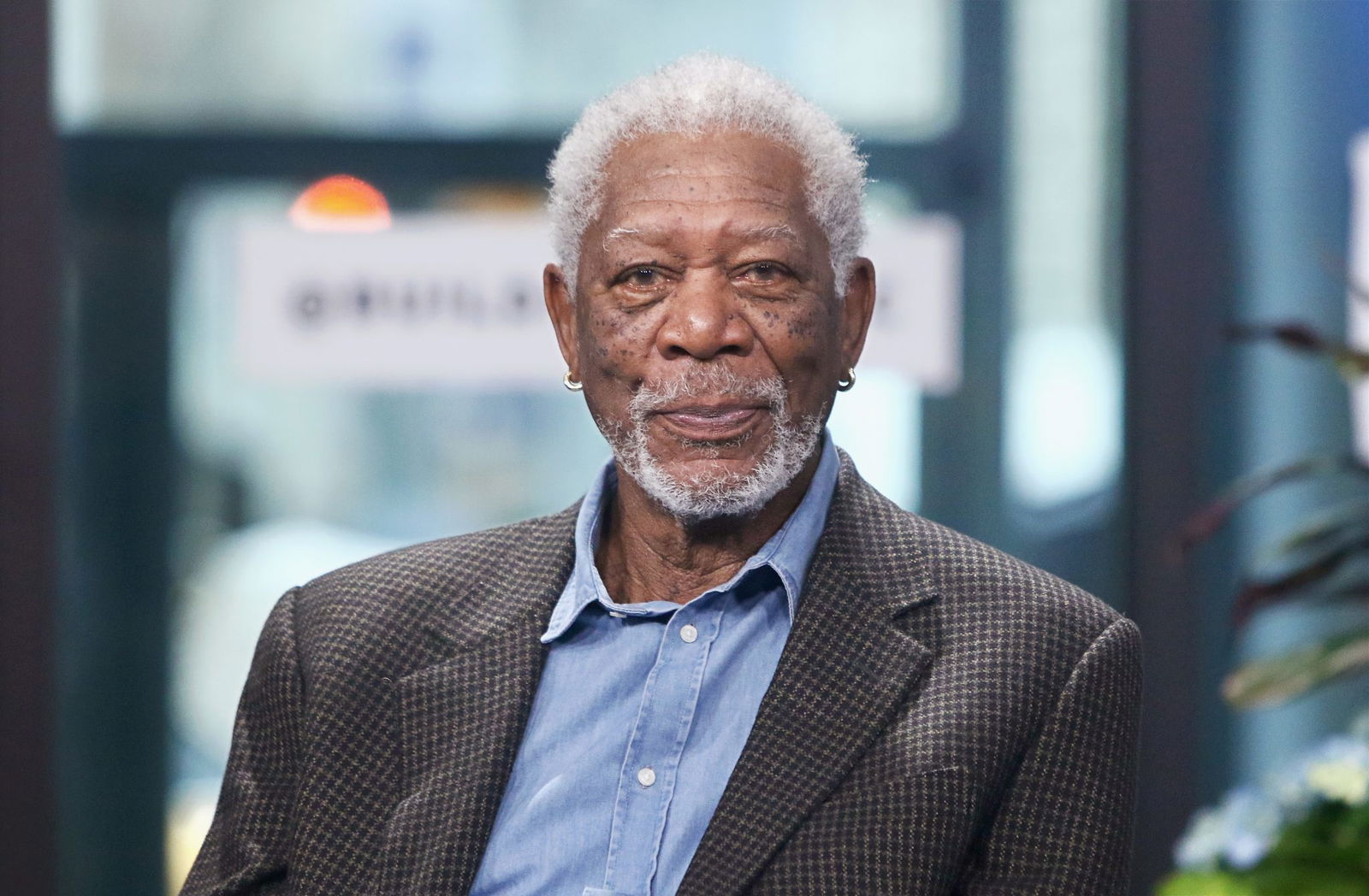 "Get back where you belong": Morgan Freeman, Who Called Denzel ...