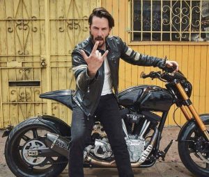 The Hidden Lifestyle of Keanu Reeves: How He Spends His Movie Millions
