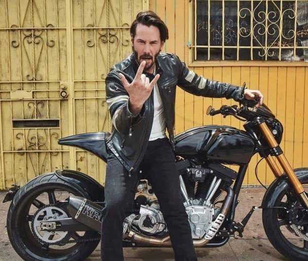 The Hidden Lifestyle of Keanu Reeves: How He Spends His Movie Millions