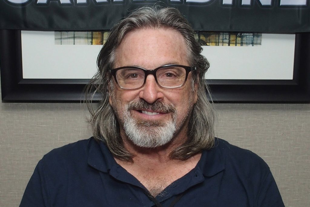 Renowned Disney Actor Robert Carradine, Who Played Hilary Duff's Dad In ...