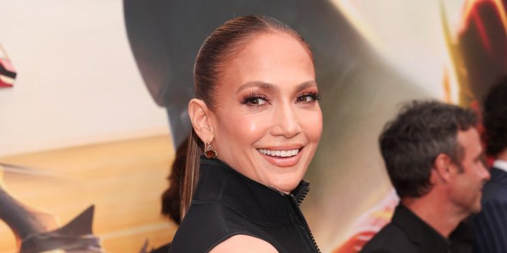Richard Gere's $119 Million Thriller Became Jennifer Lopez's Biggest ...