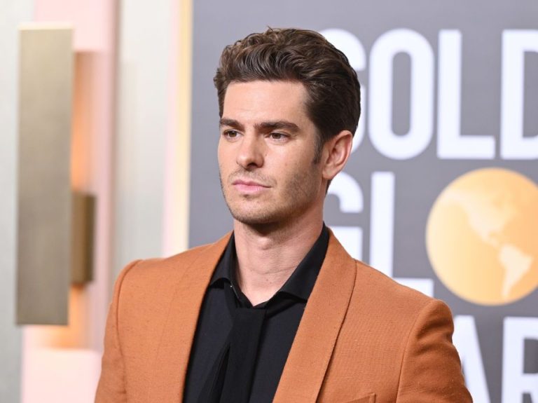 "We have to shut the set down": Riley Keough Nearly Killed Andrew ...