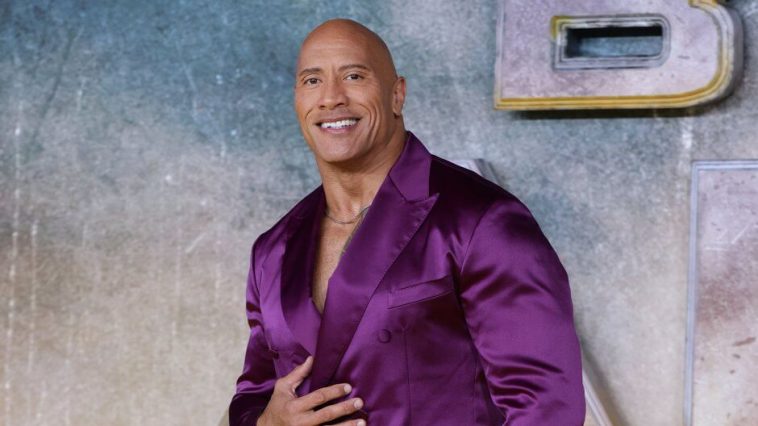 "This crowd of 14,000 erupted with the roar of 100,000 strong": Dwayne ...