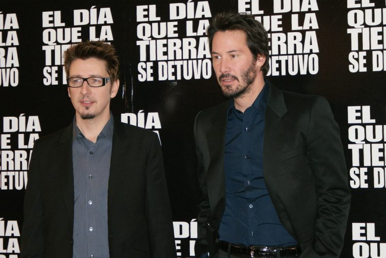 “You want me to sign that?”: Keanu Reeves Was Stunned After Being Asked ...