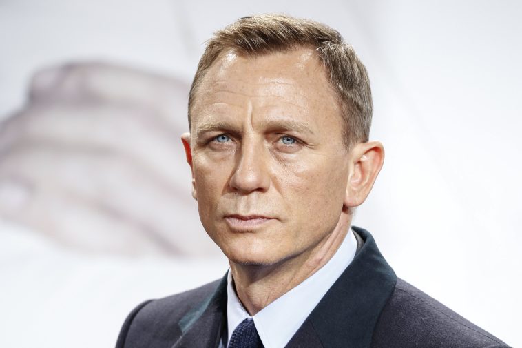 “I’ve been going to gay bars”: James Bond Actor Daniel Craig Devised the Most Brilliant Way To ...