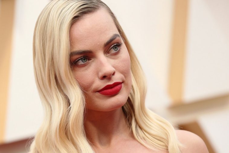 Margot Robbie's $159 Million Worth Movie With Will Smith Convinced DCU ...