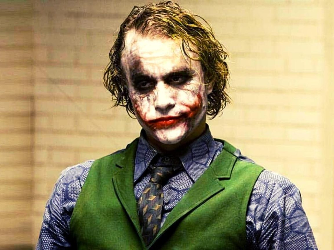 The Dark Knight's Most Spine-chilling Joker Scene Debunked: Heath ...