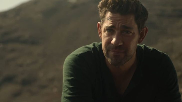 John Krasinski Was Thrown Out of a Black Hawk After Actor Undermined ...