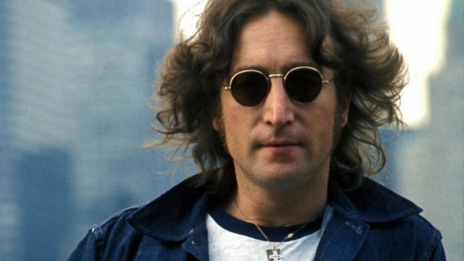 "I don't believe in Zimmerman": John Lennon Openly Humiliated Bob Dylan ...