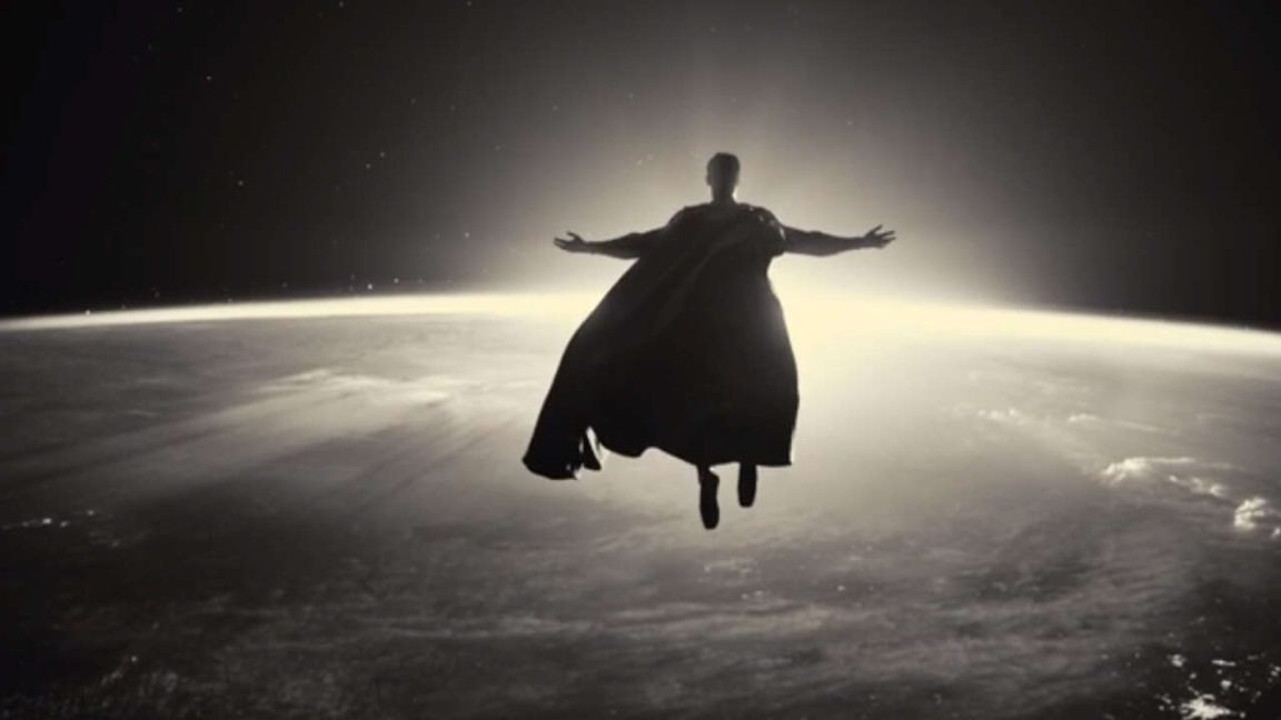 Is Zack Snyder's Justice League Gray Version Better Than the Original ...