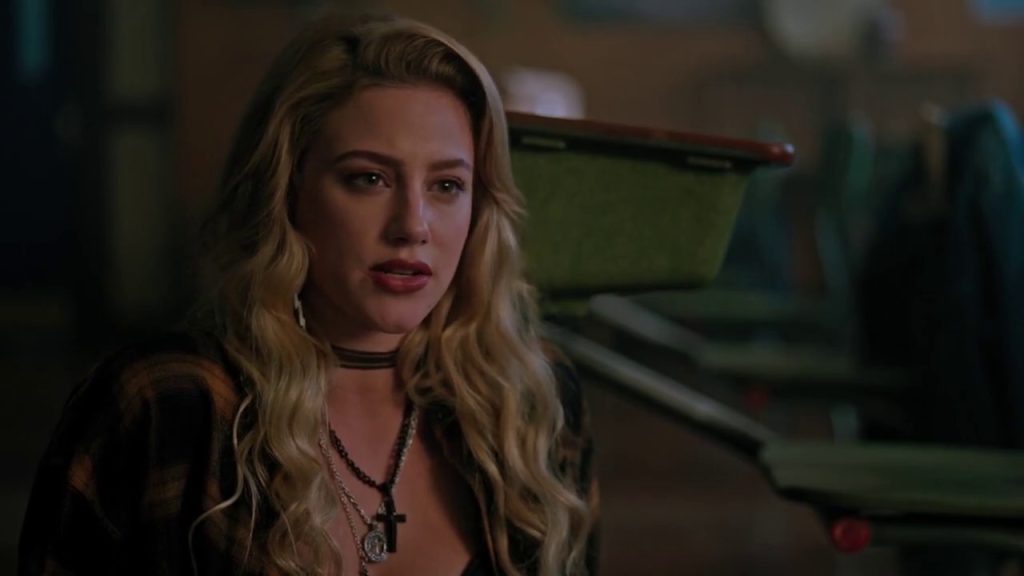 Riverdale Star Lili Reinhart Diagnosed With the Same Medical Condition ...
