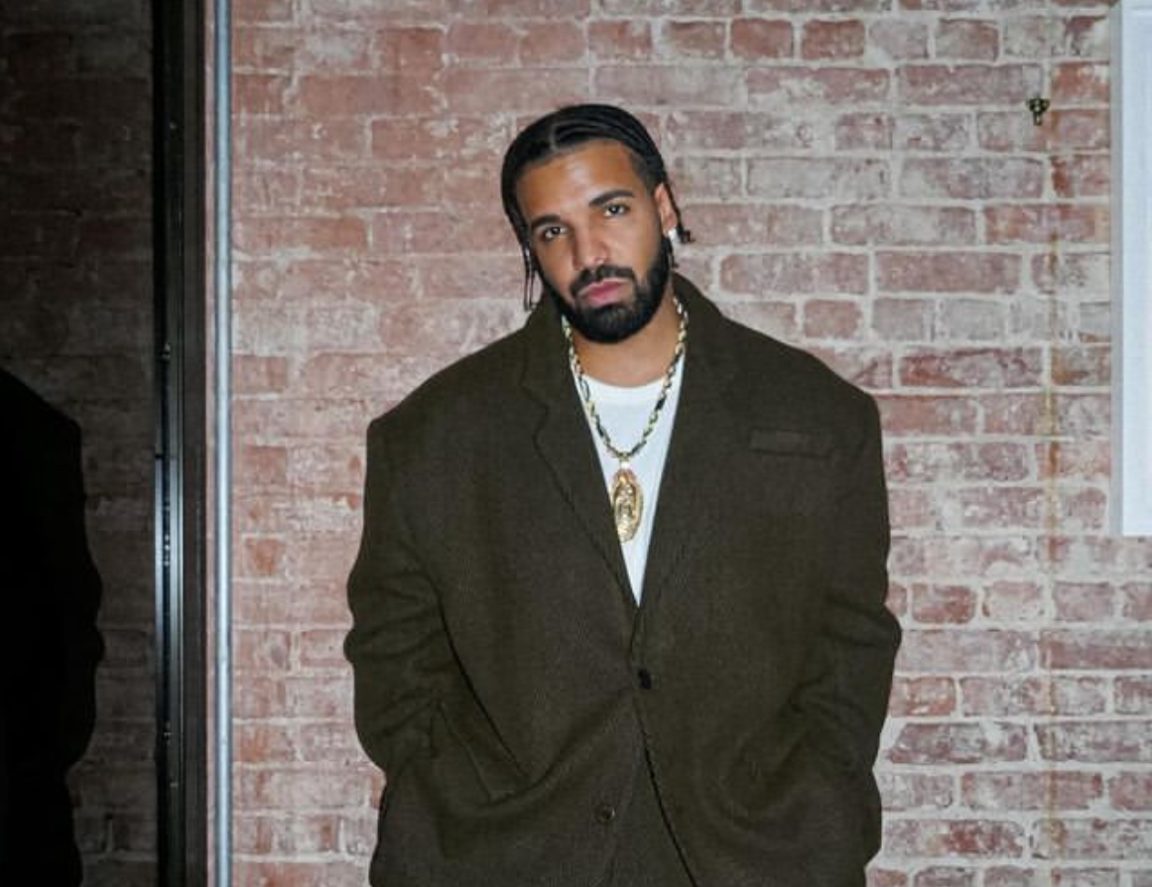 Drake Net Worth: Canadian Rapper Makes So Much in a Year the $1.15M ...