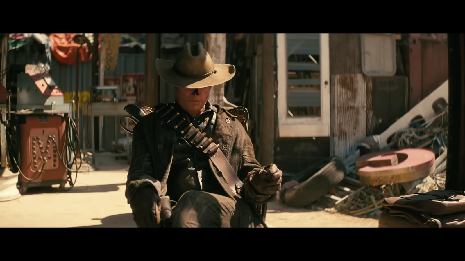 “He wasn’t really that mean”: Ella Purnell Addresses Her Brutal Scene ...