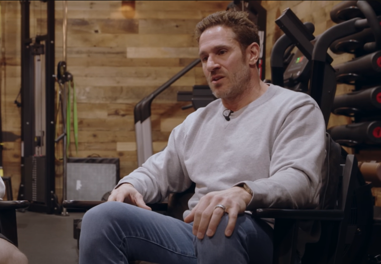 “That to me, I don’t respect”: Reacher Star Alan Ritchson Gets Brutally ...