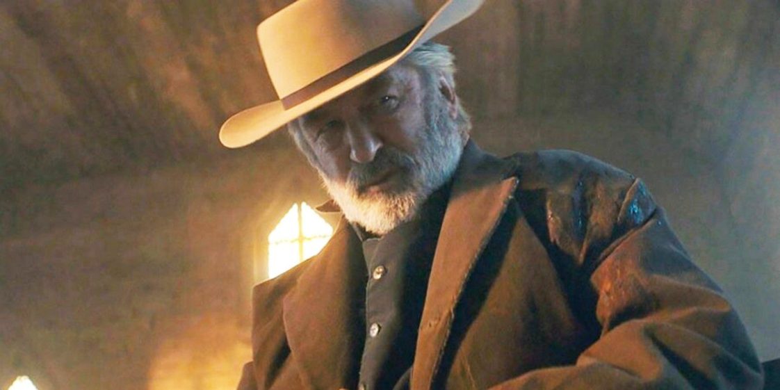 Alec Baldwin Almost Starred in This Iconic ‘90s Show But Lost the ...