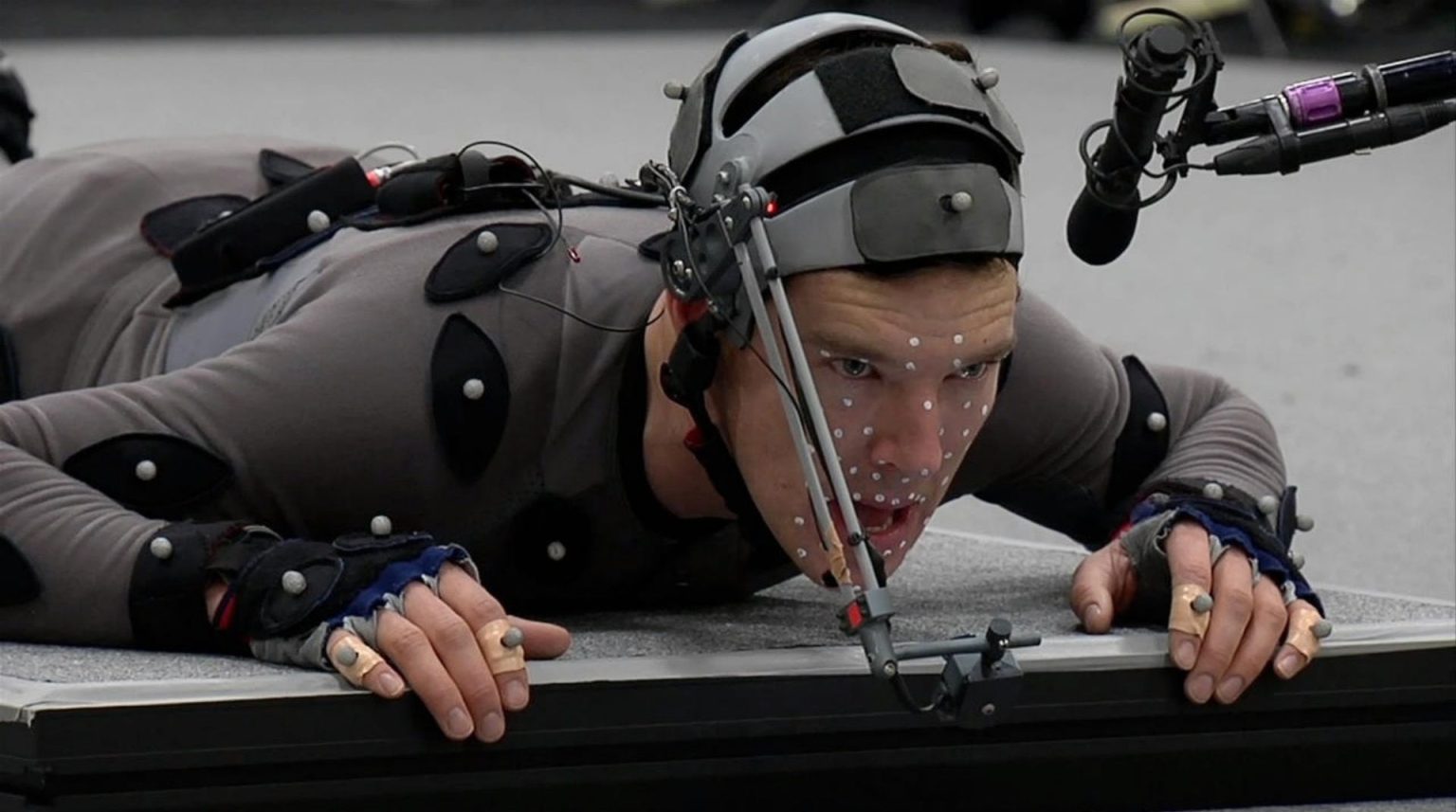 "Bro's scarier than the Dragon": Benedict Cumberbatch's Mocap ...