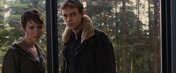 "Holy Sh*t I didn't know she was Kara": Antony Starr's Creepy Partner ...