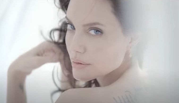 "The most beautiful women in the world": Angelina Jolie's Beauty Will ...