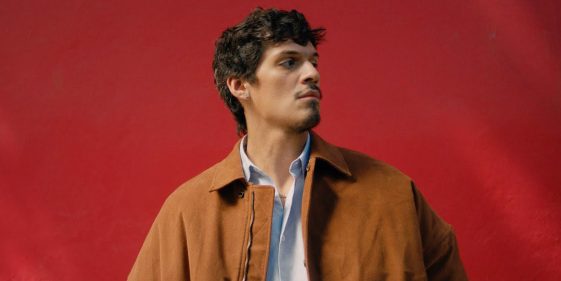 Truth Behind Pedro Pascal's Relationship With Omar Apollo While Fans ...