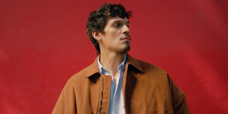 Truth Behind Pedro Pascal's Relationship With Omar Apollo While Fans ...