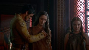 “That’s how I earned my living”: Emilia Clarke Making Millions from ...