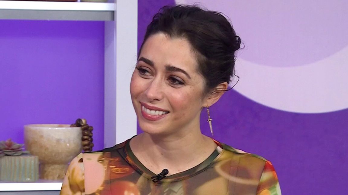 "I saw… six times in theatres”: Cristin Milioti's Batman Craze Began ...
