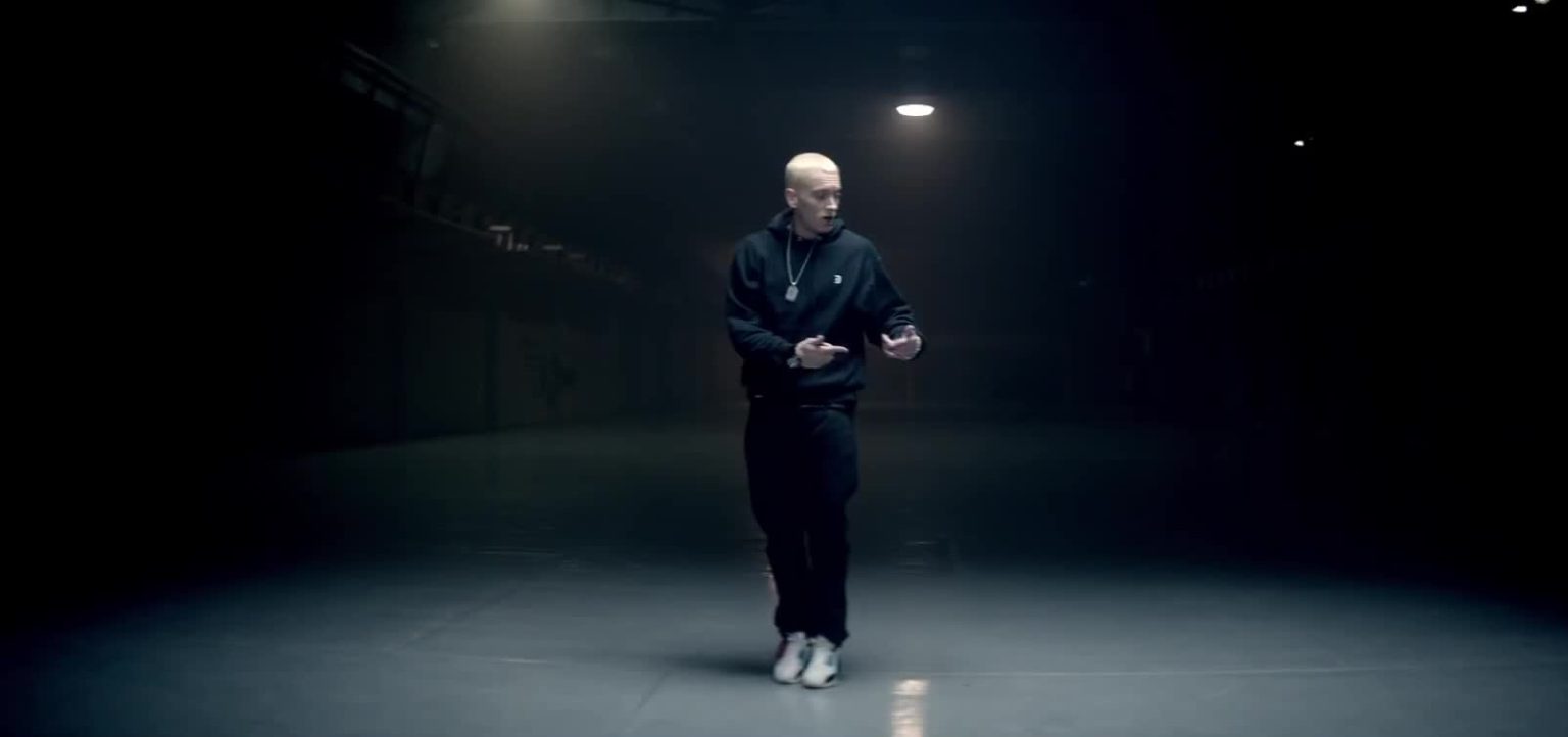 "He kicks everybody out": Eminem Was Suspicious About Kendrick Lamar's ...