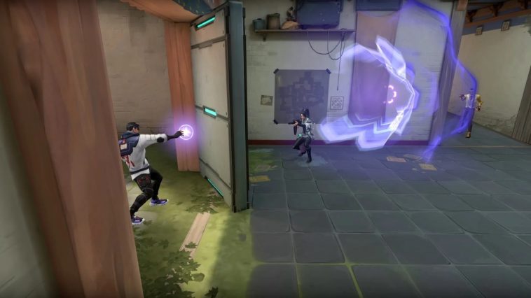 Youngest Radiant in VALORANT Will Make You Uninstall the Game in Shame