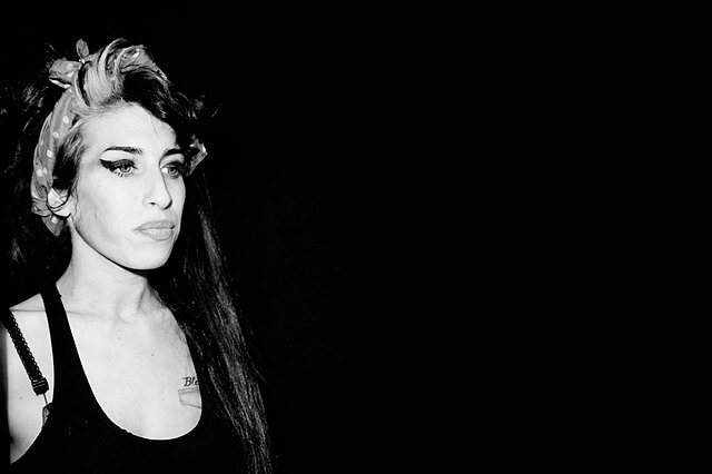 20 Famous Musicians/Singers Who Died Tragically Young