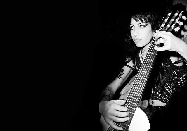 20 Famous Musicians/Singers Who Died Tragically Young