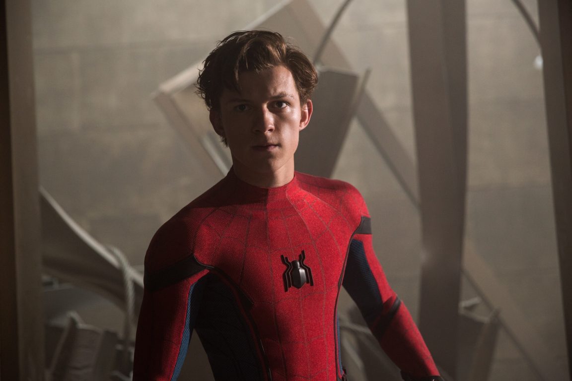 Tobey Maguire May be the Best Spider-Man But His Suit Didn't Even Come ...