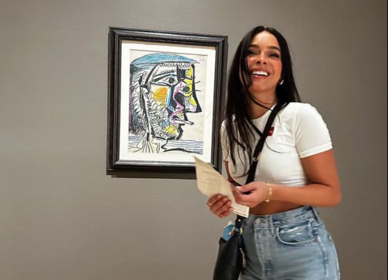 Do Bruno Mars and Jessica Caban Have a Baby Together? Popular Rumors ...