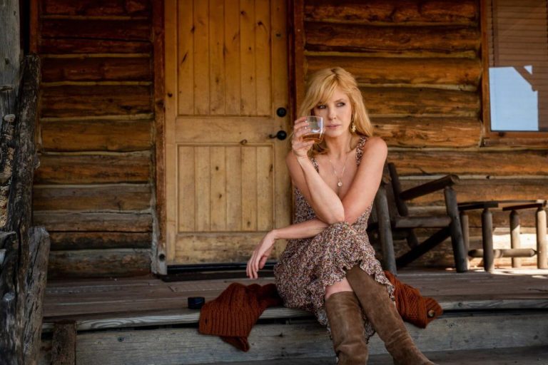 Biggest Difference Between Kelly Reilly and Her Yellowstone Character ...