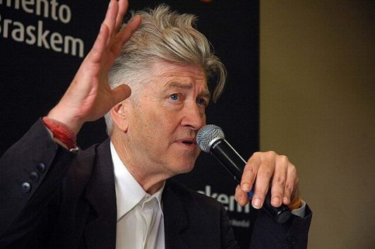 David Lynch: "I loved the smell of tobacco" Warns Smokers While Living ...