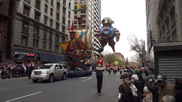 Macy's Thanksgiving Day Parade Almost Crashed a Plane, Sent a Lady to ...