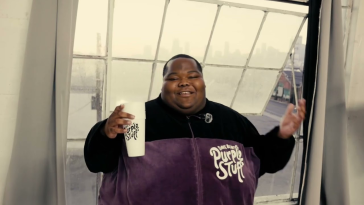 Backstage Video Shows Dave Blunts Almost Passed Out Backstage Before He ...