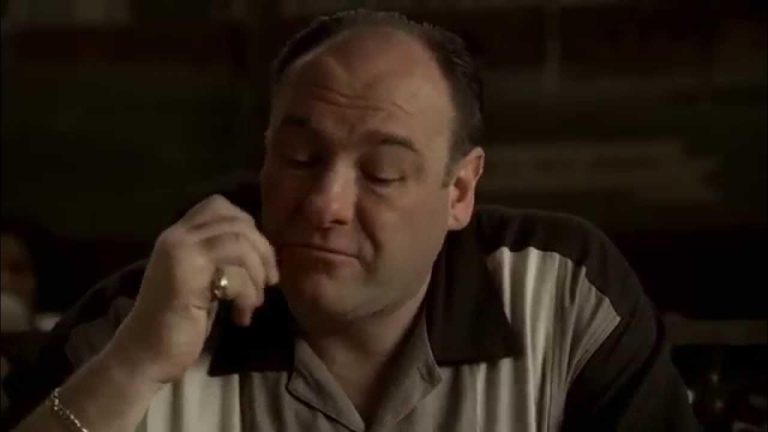 "The Sopranos" Ending Scene Explained: What Happened to Tony Soprano in ...
