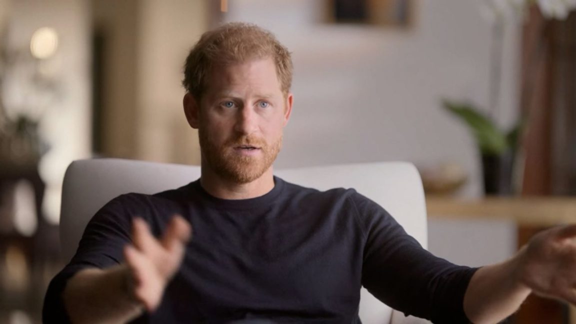 Prince Charles is Not Prince Harry's Real Father: 1 Myth About Princess ...