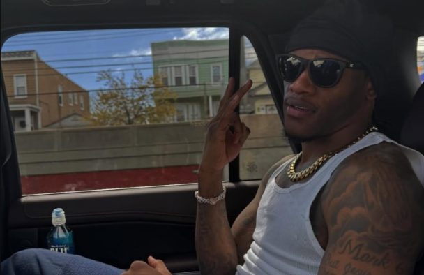 Are Samuel L. Jackson and NFL Player Lamar Jackson Related?